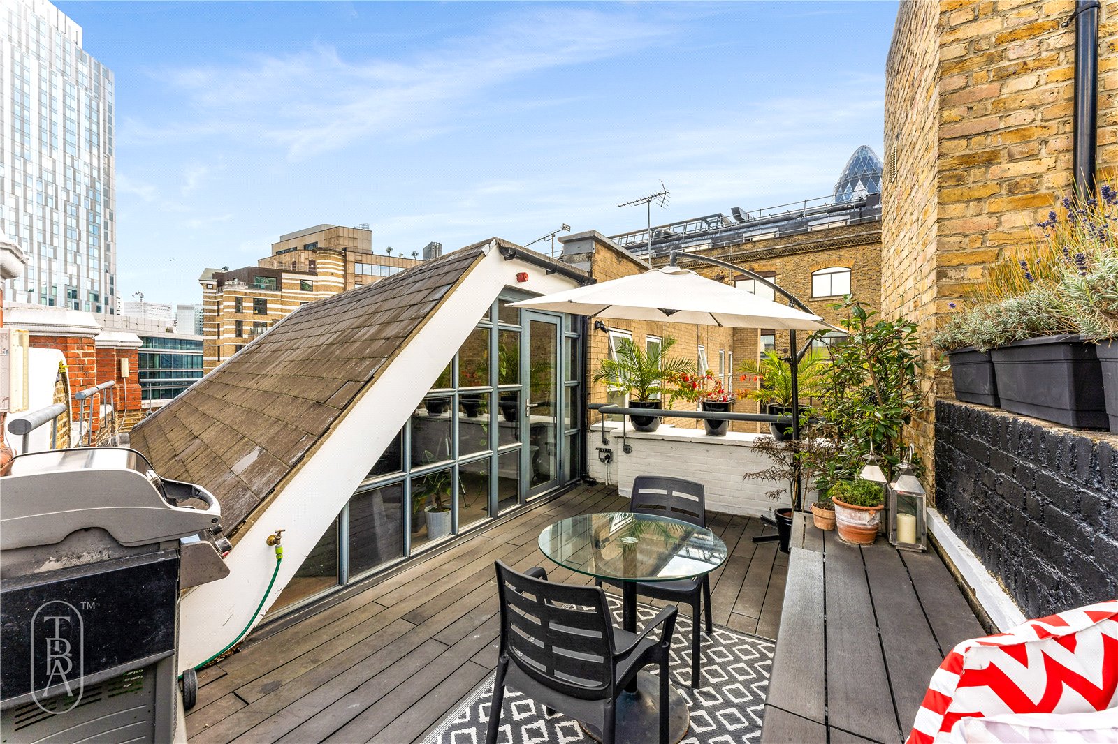 Middlesex Street, E1 - The Bespoke Agent